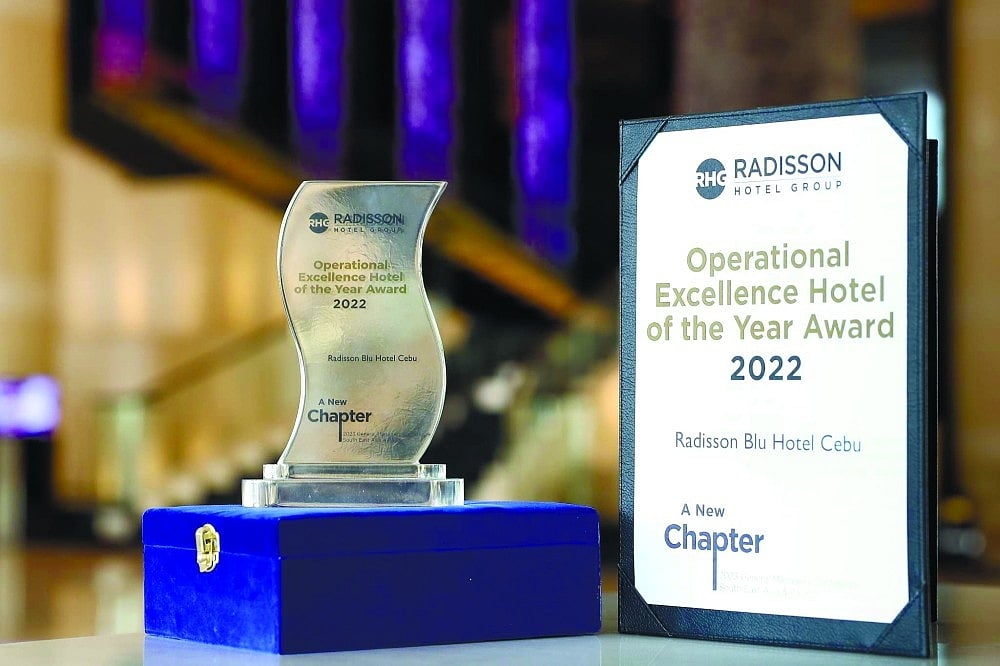 Radisson Blu Hotel Cebu wins ‘2022 Operational Excellence Award’