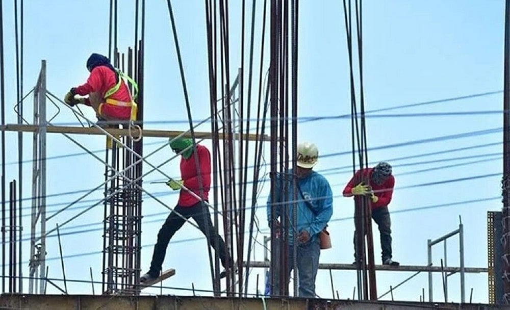 'Adjusting minimum wage key to maintaining workers' living standards'