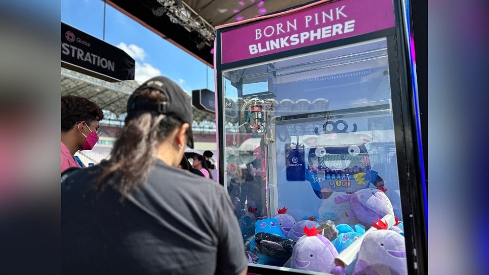 Globe creates meaningful experiences with Filipino Blinks at two-day ...