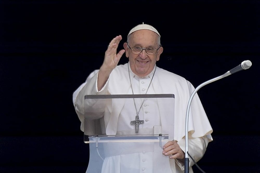 Pope Francis, back to Vatican routine post-surgery, says thanks to ...