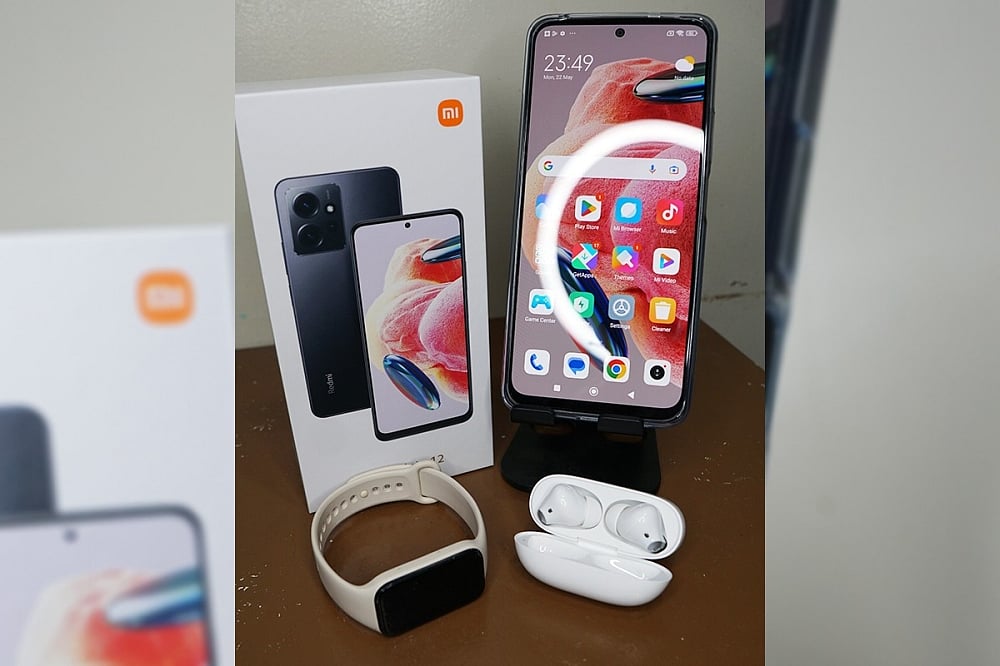 Xiaomi's Redmi Note 12: A sleek mid-range phone
