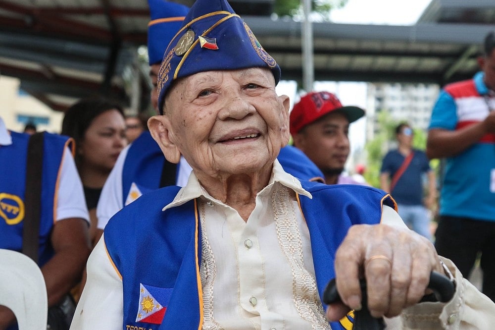 Honoring city's oldest, most respected citizen