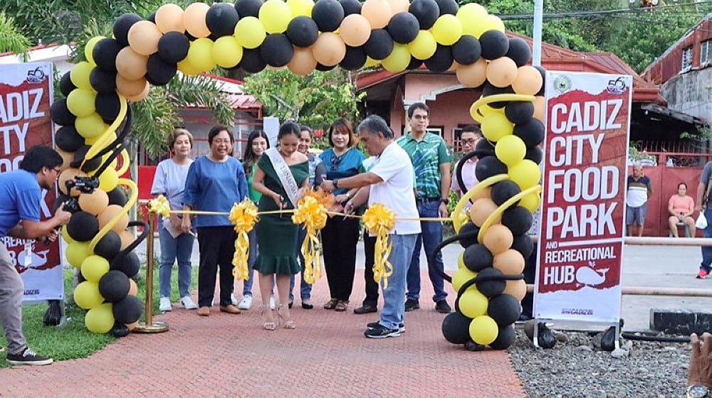 Cadiz food park, rec hub opens