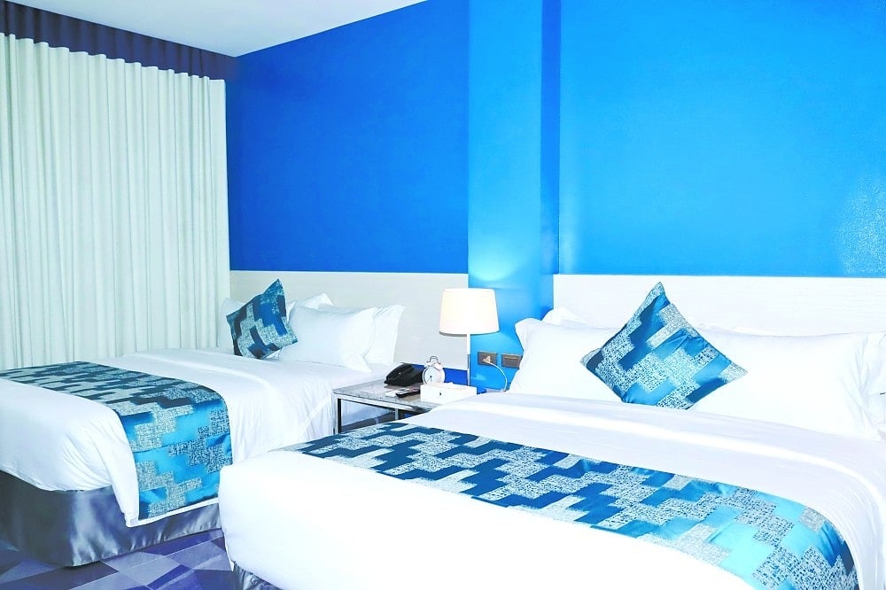 Utzurrum: Stacia: A centerpiece Banilad hotel