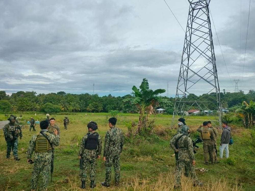 Nagbomba sa NGCP tower mga terorista