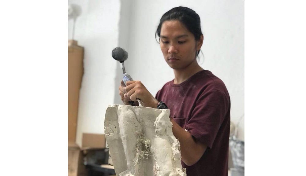 Betis artist debuts with Luis Taruc monument