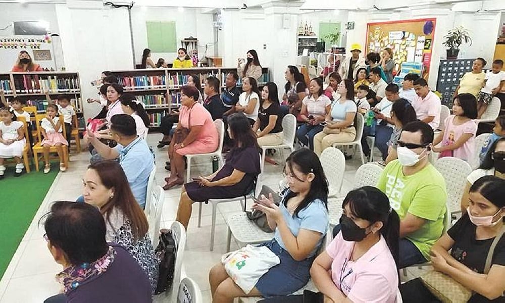 Utzurrum: Childlink, Cebu City Library: For reading skills