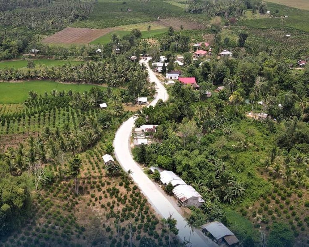 DPWH-DTI complete P35.5-M road concreting projects