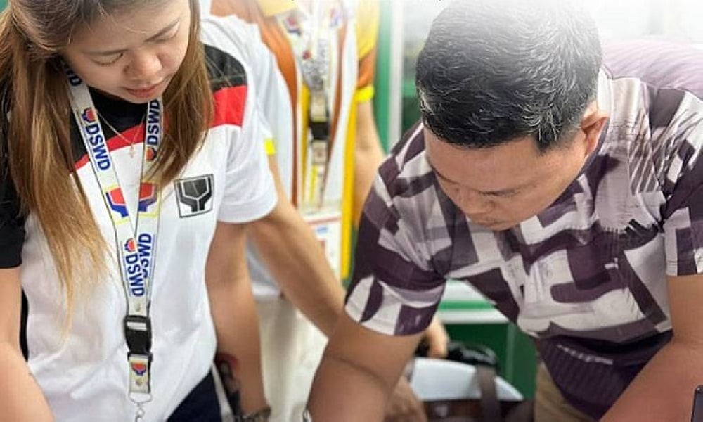Rice retailers receive payout