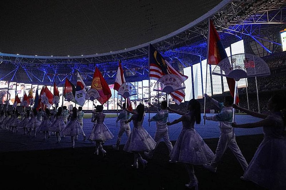 The Asian Games close in China as the hosts dominate the medal count ...