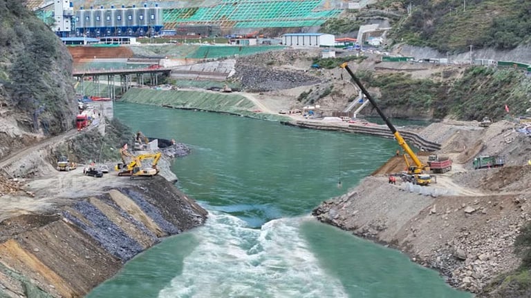 China Solar PV News Snippets - October 30, 2025