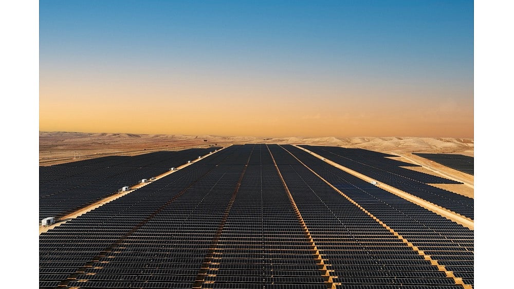 Financial Close For Oman’s 1st Utility-Scale Solar & Storage Project