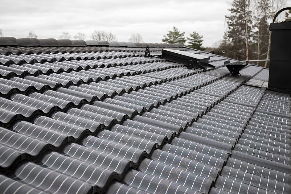 Thin Film PV Panels Intergrated In Swedish Roof