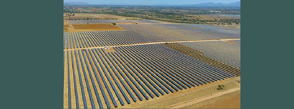 China PV News Snippets: ReneSola, Autowell, Arctech, JiaWei