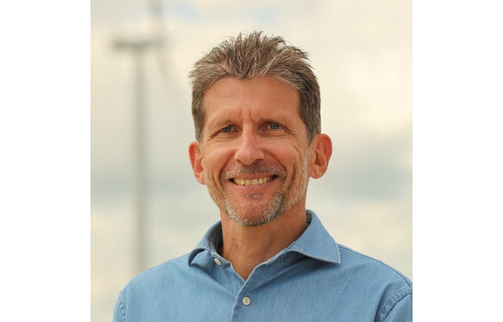 Patrick Simon Joins Canadian Renewables Company