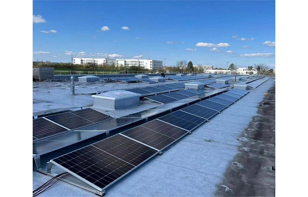 New Busbar Free Solar Module From China