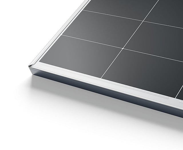 LONGi’s Latest BC-Cell Based Anti-Dust Module