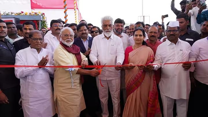 Dada Bhuse : 'समृद्धी'च्या टोलनाक्यांवर स्थानिकांना मिळणार Good News ...