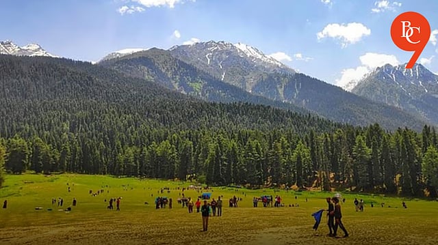 Pahalgam Terror Attack: Alert Driver Saves Sheikh Family from Uruli ...