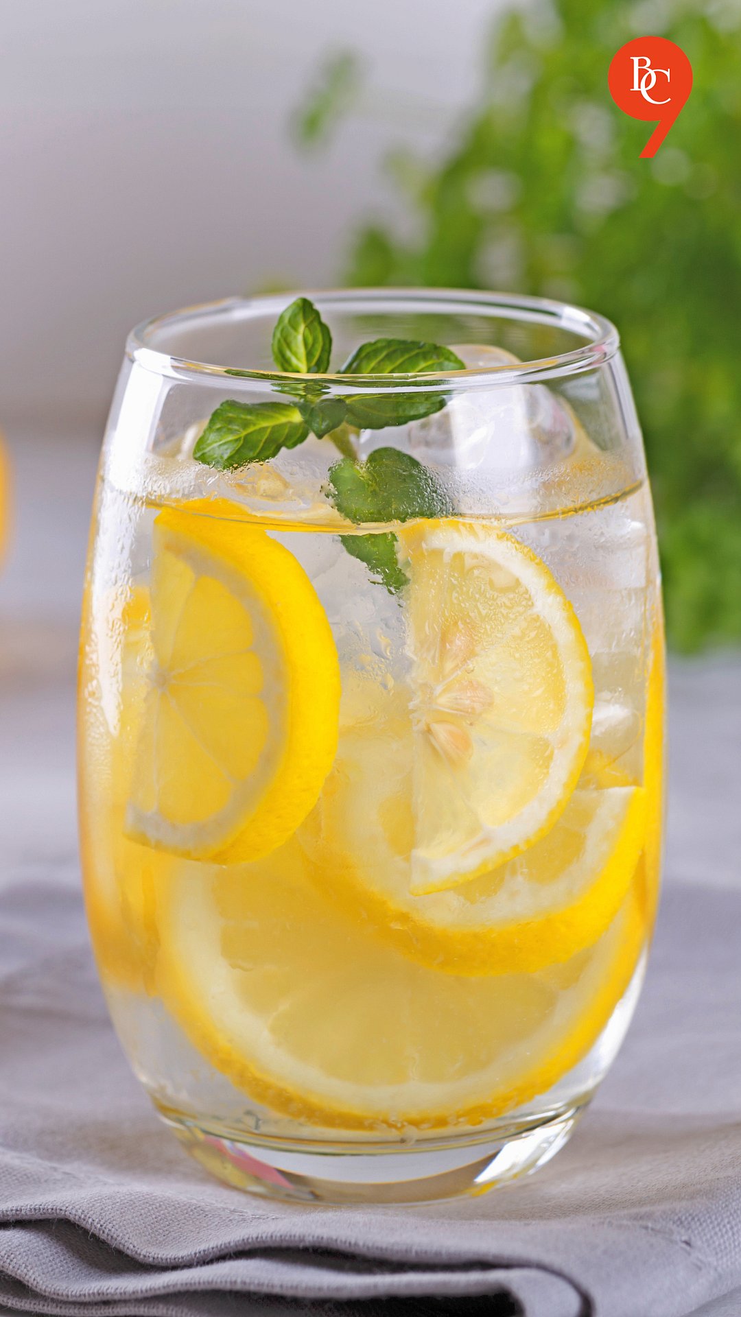 8 Benefits of Drinking Warm Lemon Water Every Morning