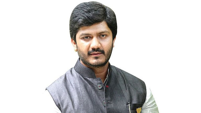 MLA Siddharth Shirole Raises Concerns Over Rainwater Harvesting in Pune ...