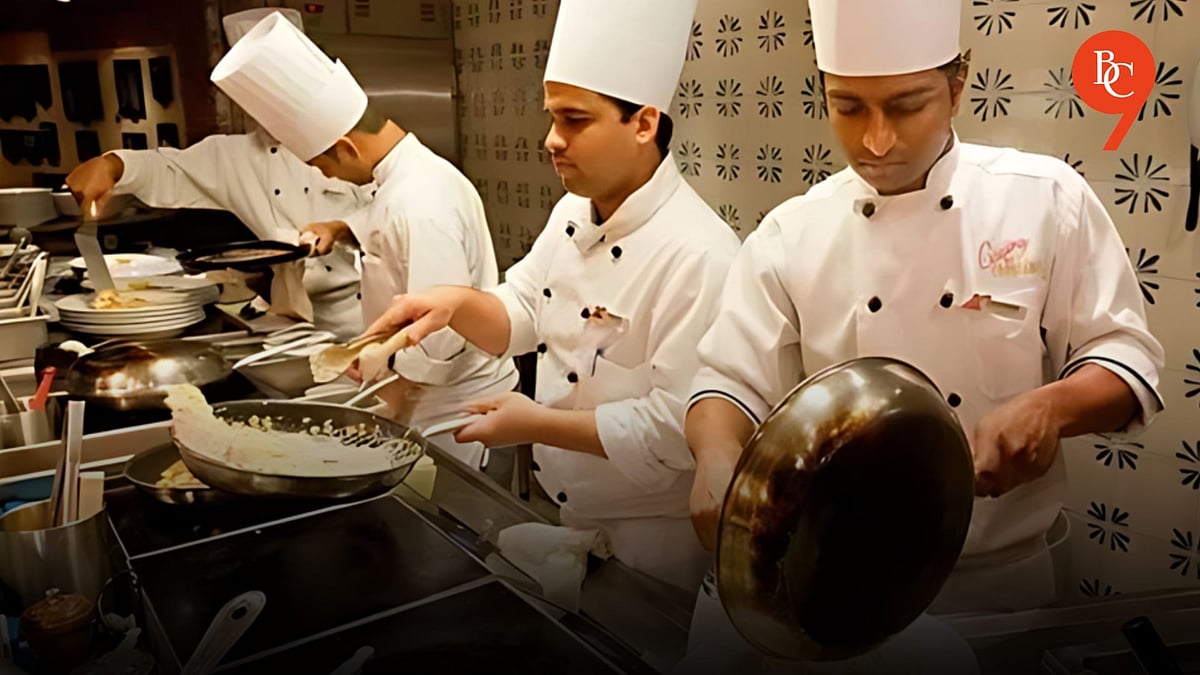 This Pune Restaurant Has a Unique Staff | The Bridge Chronicle