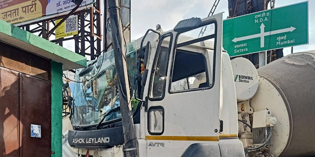 Chandani Chowk: Urgent junction improvements, signboards needed