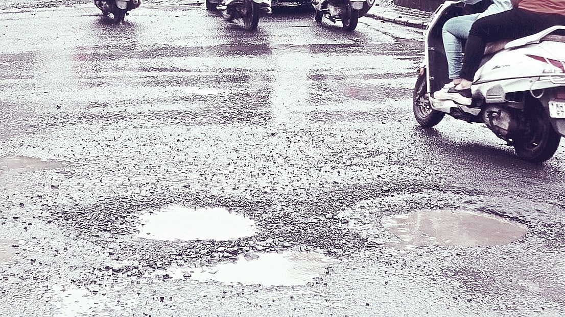 PMC Rushes to Repair Ganeshkhind Road Before President Droupadi Murmu ...