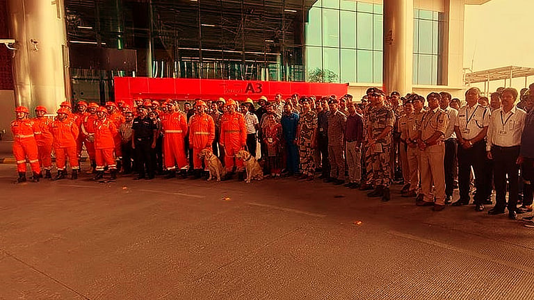 Pune Airport Conducts Earthquake Evacuation Drill at New Terminal ...