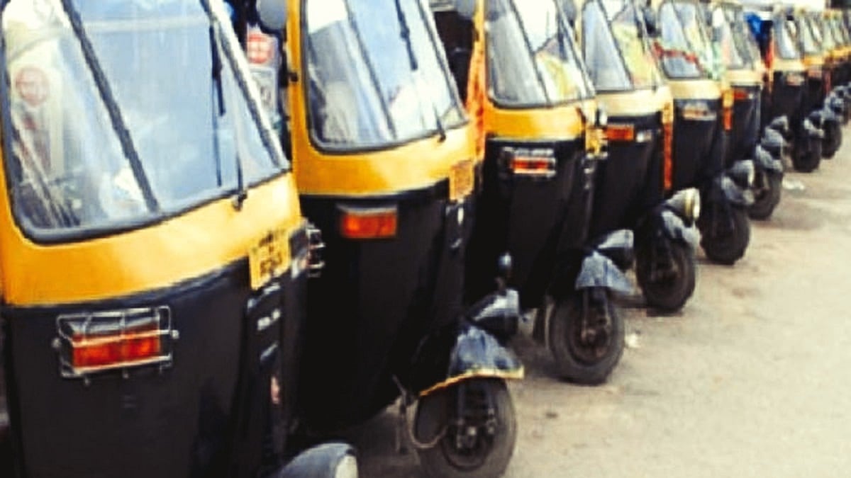 Rikshamitra Prepaid Initiative: 5878 Rides Booked in 55 Days, Drivers ...
