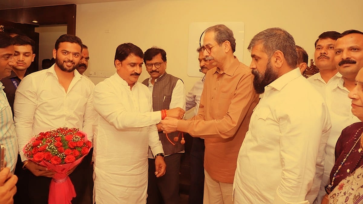 Chinchwad: Former NCP Corporator Moreshwar Bhondve Joins Shiv Sena (UBT ...