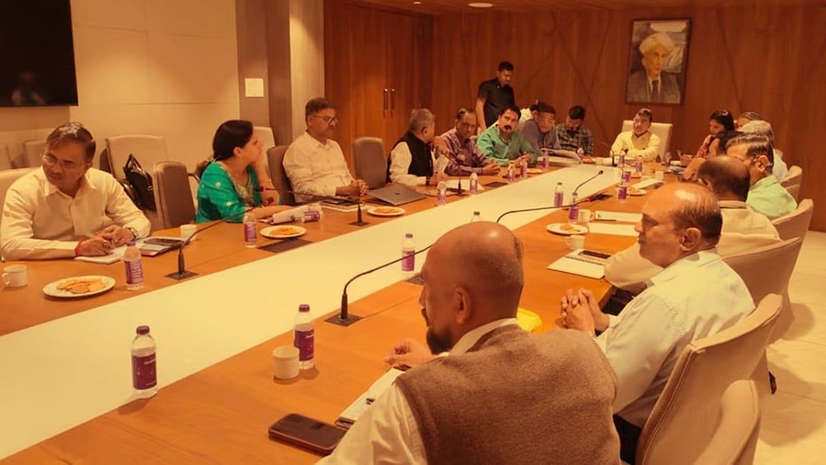 MIDC and Industry Representatives Discuss Infrastructure and ...