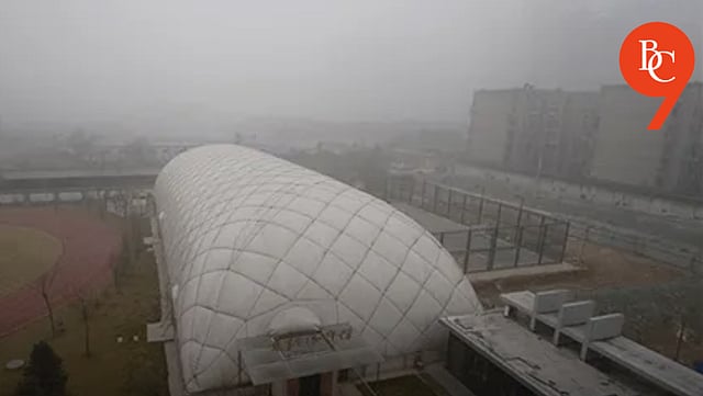 China Unveils 50m-Tall Inflatable Dome in Jinan to Combat Construction ...