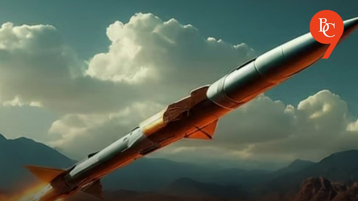 India Successfully Tests ET-LDHCM Hypersonic Missile Capable of Mach 8 ...