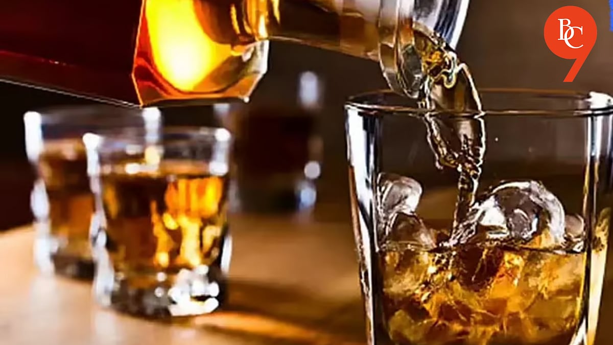 Pune Liquor Bust: Illegal Sales Foiled on Ganeshotsav Dry Day