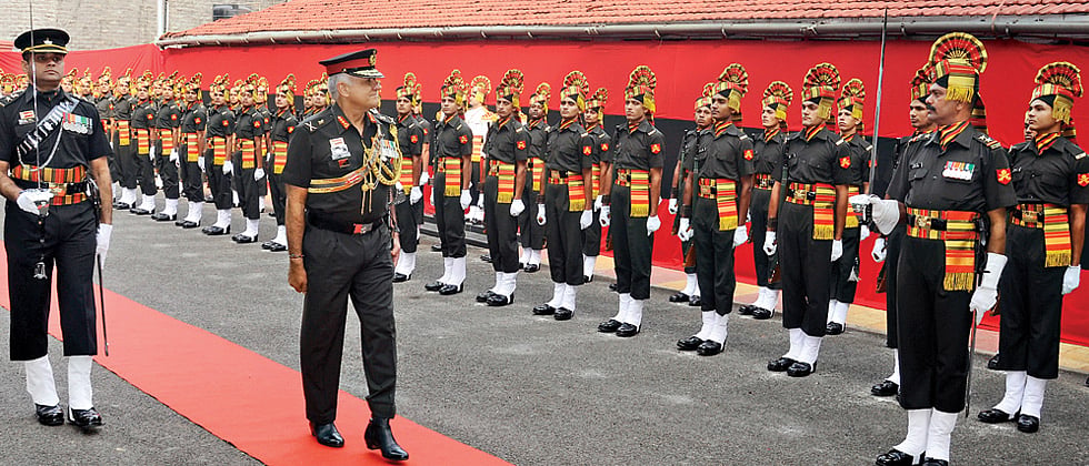 Lt Gen DR Soni takes over reins of Southern Army