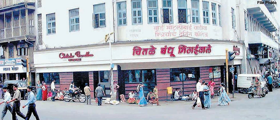Pune rejoices re-opening of Chitale Bandhu after 50 days