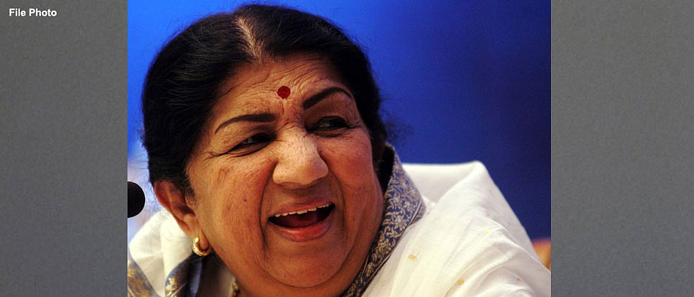 Lata Mangeshkar returns home from hospital after 28 days, thanks well ...