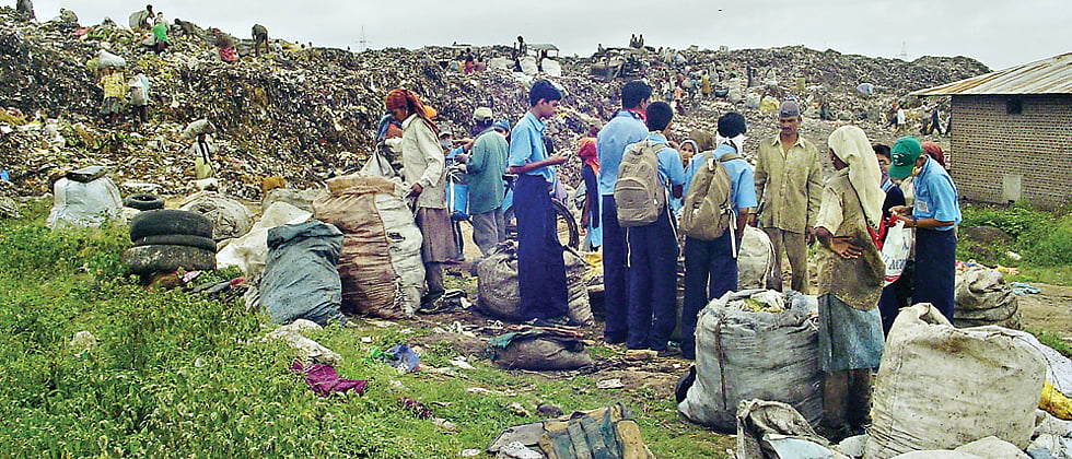 PMC fails to sort out garbage mess