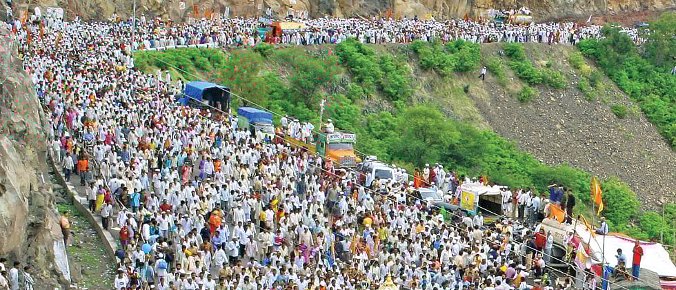Ashadhi Wari: Traffic changes on Dehu-Alandi road during Palkhi ...