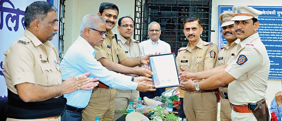 Mundhwa police station gets ISO certification