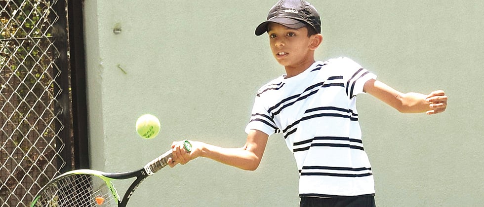 Kelkar, Shetty topple seeds