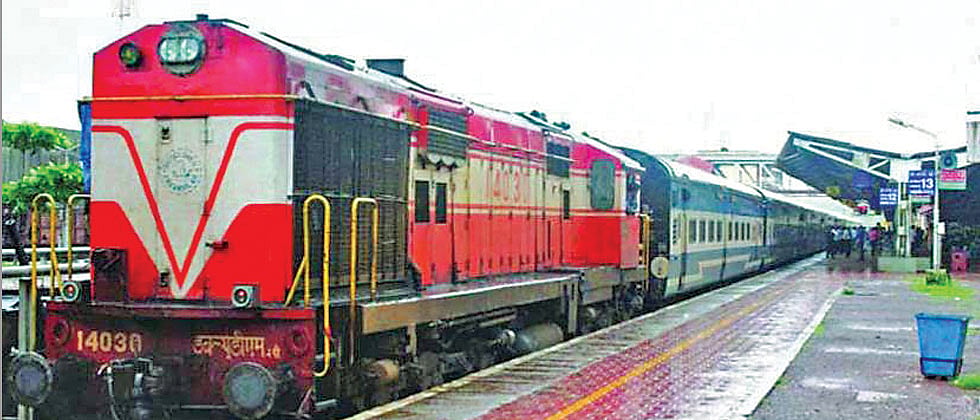 CR Starts Using Chord Line From Pune to Manmad