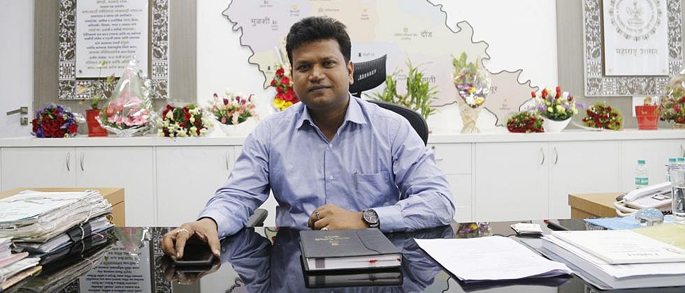 Pune: District Collector Naval Kishore Ram transferred to PMO office as ...