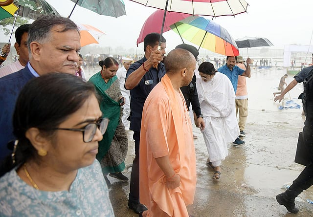 UP Stampede: CM Yogi Adityanath Visits Site, Reaches Out to Families of ...