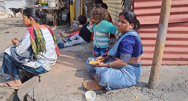 Living in Bhopal's Slums: Struggles with Power, Water, and Toilets ...