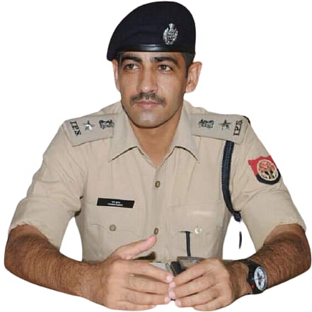Pawan Kumar Named New Ghaziabad SSP, Babloo Kumar Takes Charge of Moradabad