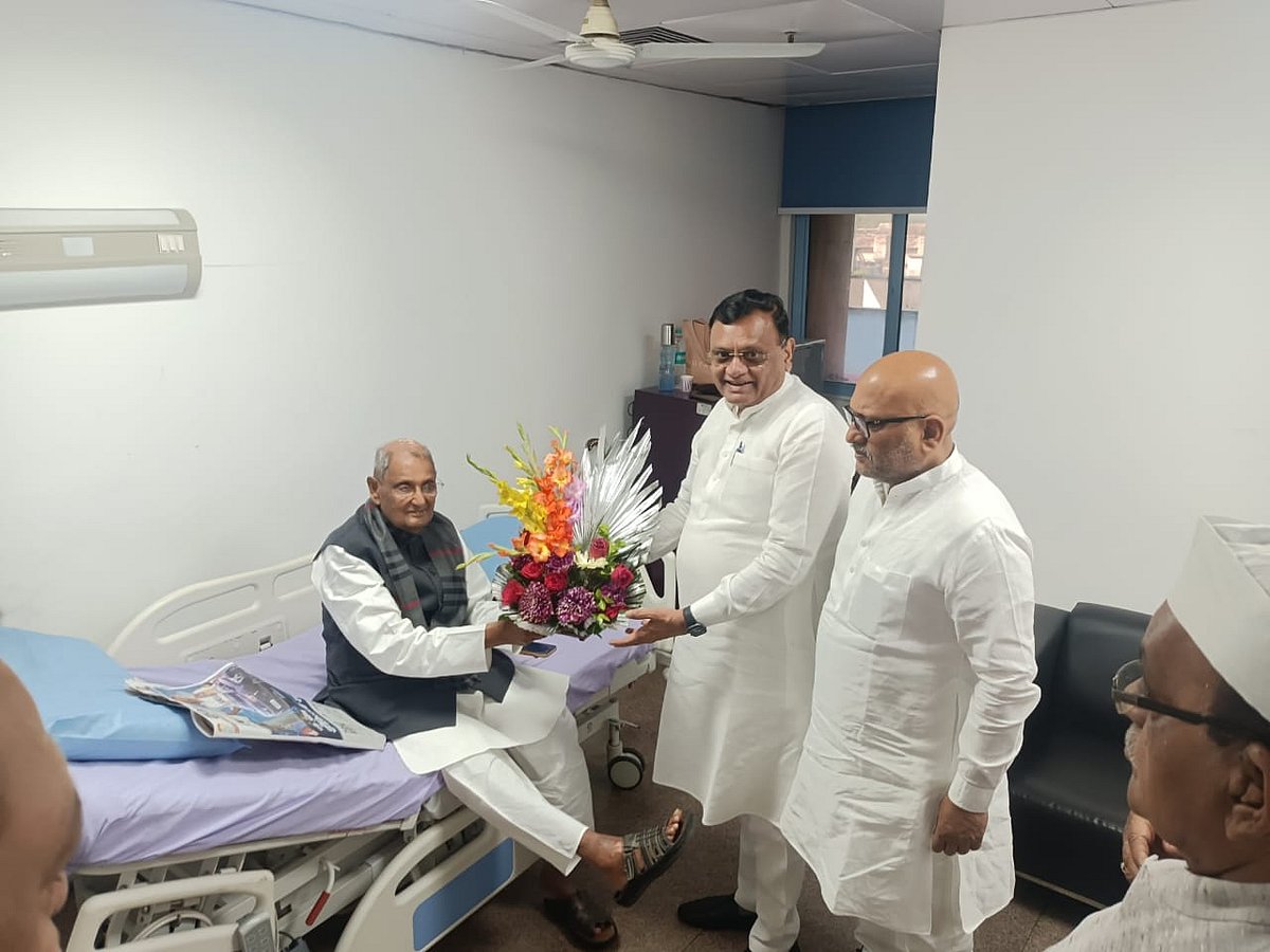 Congress Leaders Meet Revati Raman Singh, Trigger Speculations