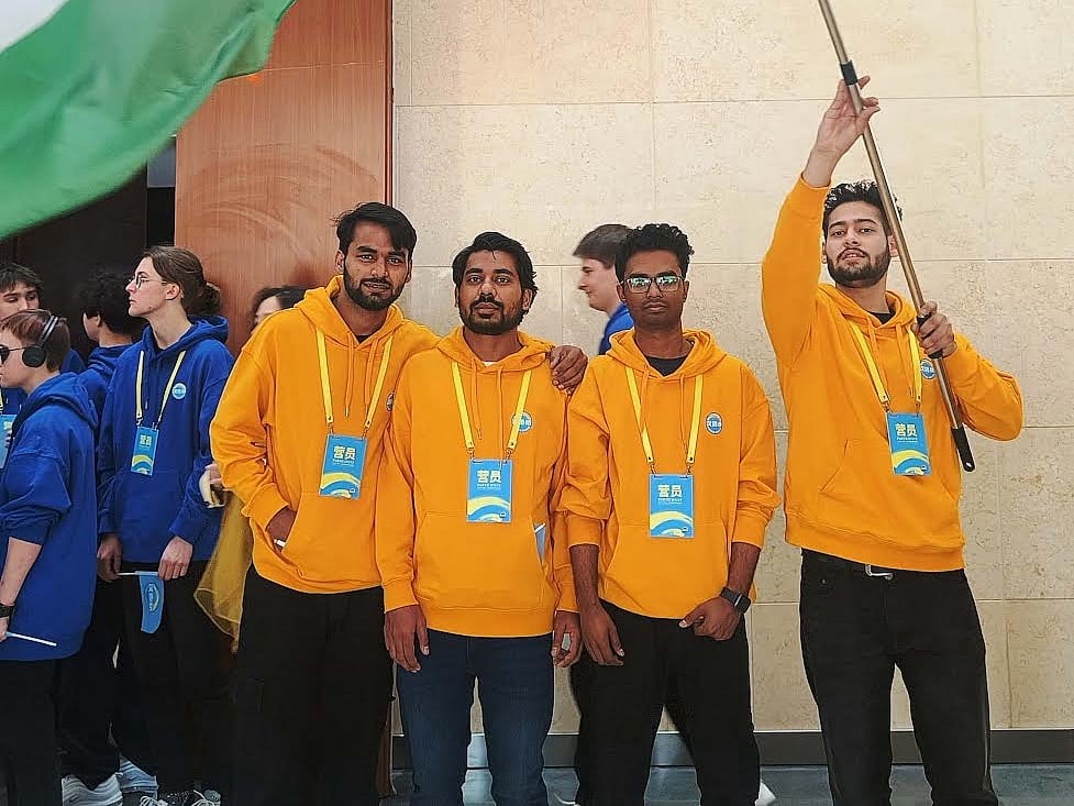 Four AMU Students Participate In The "Chinese Bridge" Spring Camp In China