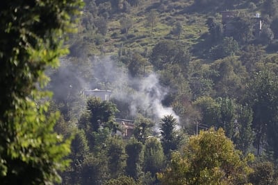 Pakistan resorts to heavy artillery fire on J&K LOC following ...